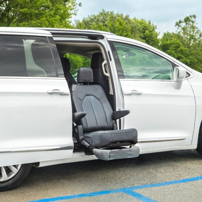BraunAbility Turny Evo - MobilityWorks Shop